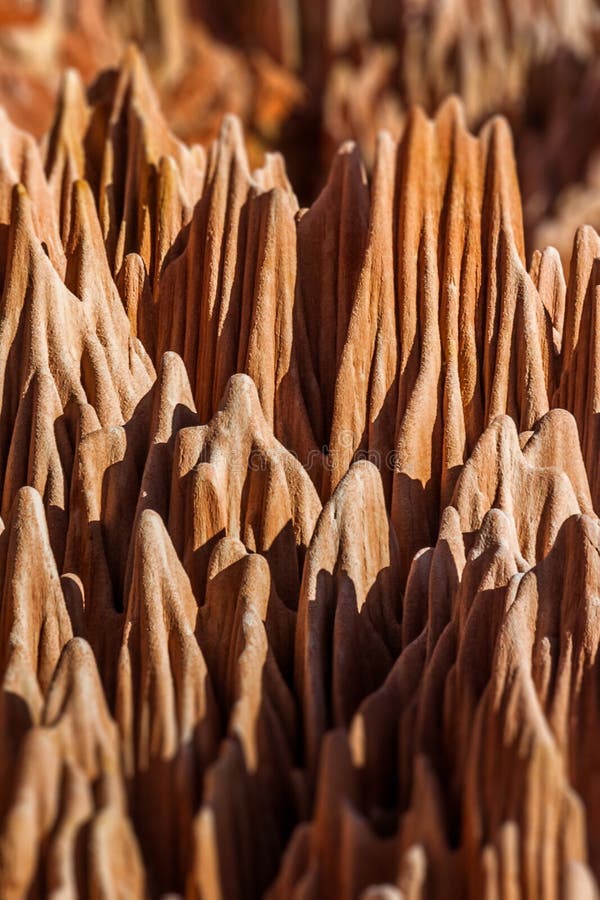 Tsingy rojo imagen de archivo. Imagen de acantilado - 114152431