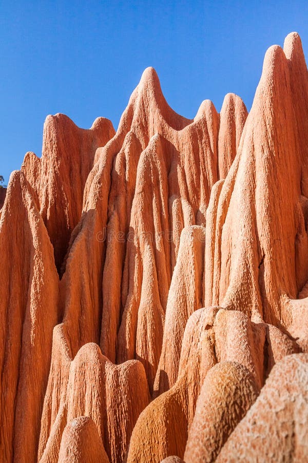 Tsingy Rojo De Diego Suárez, Madagascar Imagen de archivo - Imagen de ...