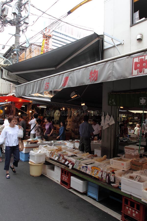 Tsukiji Fish Market, Tokyo, Japan Editorial Stock Photo - Image of ...