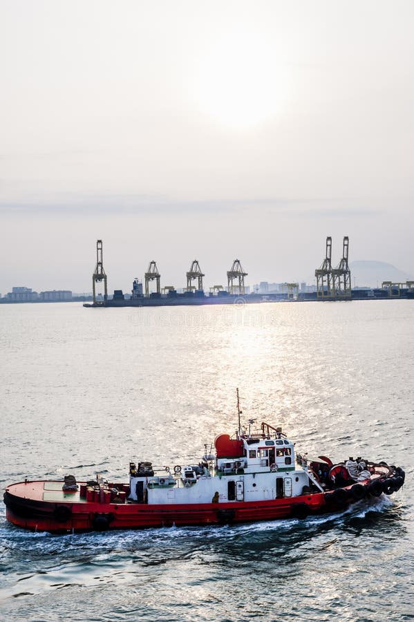 Tug boat at Penang Port stock image. Image of ocean, strength - 37721869