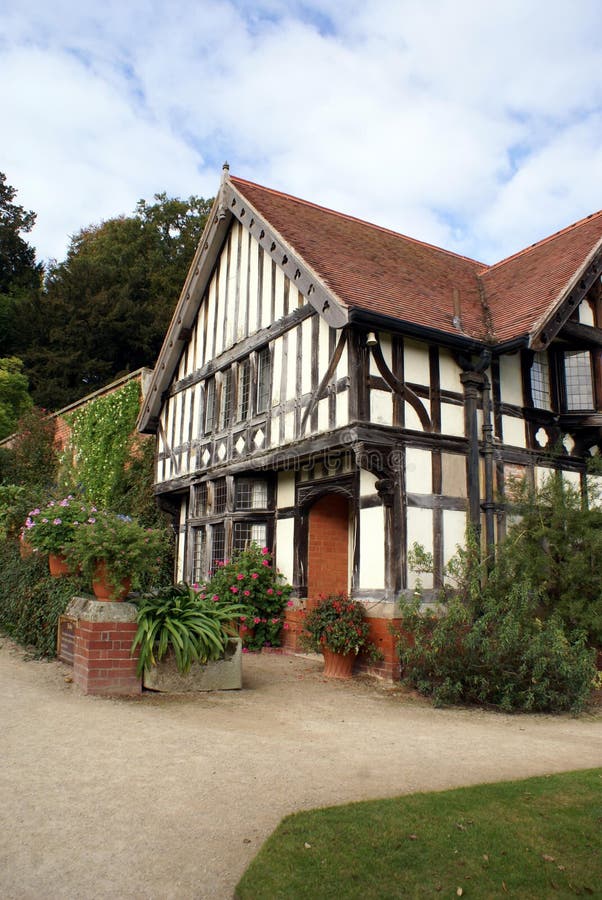 Tudor architecture stock image. Image of vases, roof - 50595115