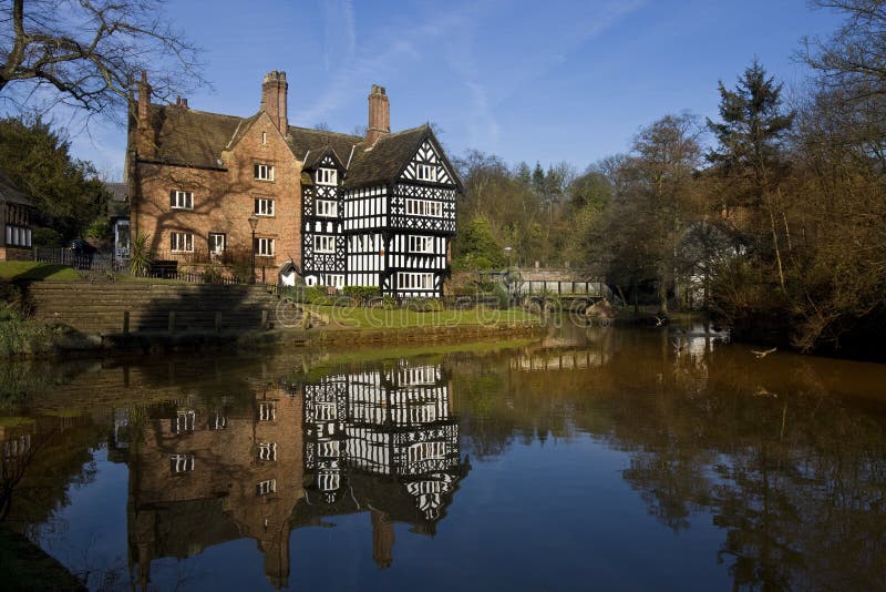 Tudor Buildings - Chester - England Editorial Stock Photo - Image of ...