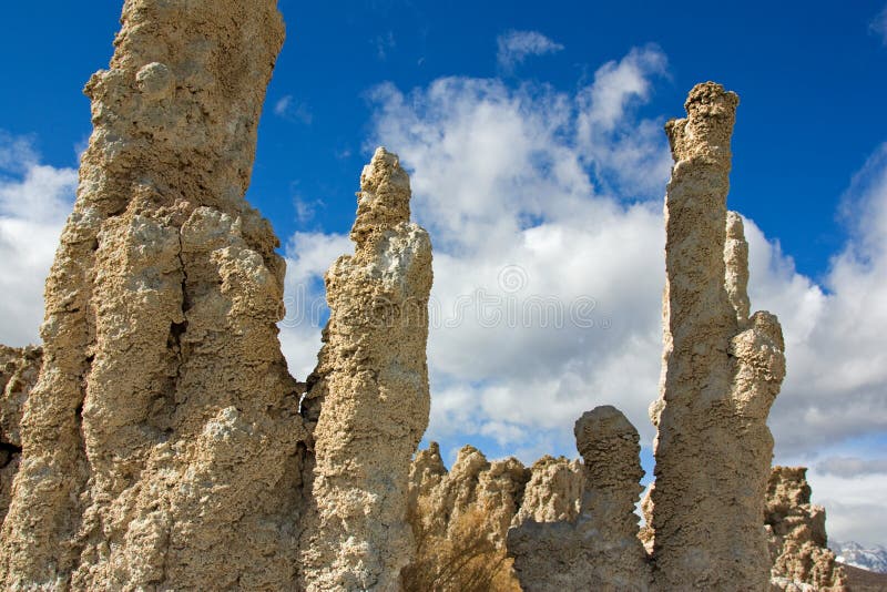 Tufa towers of Mono Lake stock image. Image of spring - 31874659