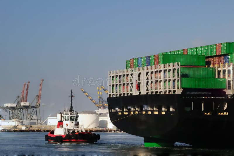 Tugboat And Back Of Container Ship Picture. Image: 6254766