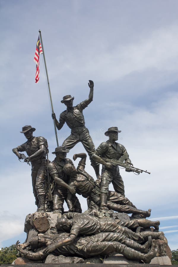 Tugu Negara Monument Malaysia Editorial Photo - Image of heroes, tugu ...