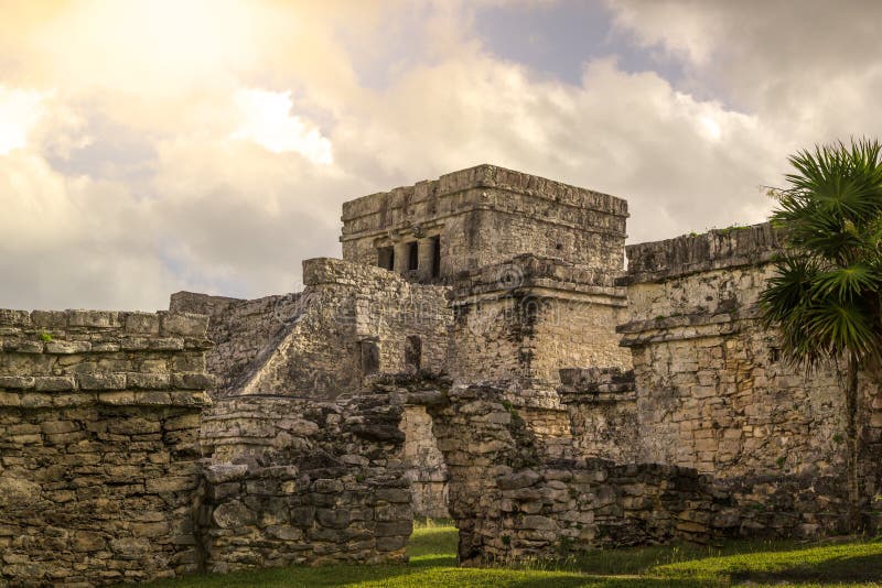 Pyramid El Castillo The Castle In Tulum Stock Photo - Image of ...