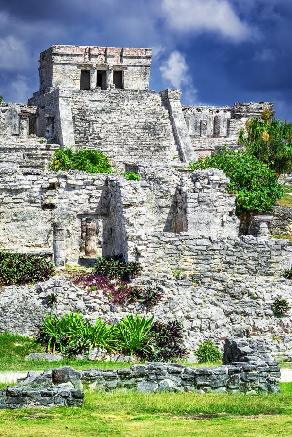 Tulum Maya ruins, Mexico stock image. Image of basin - 16516681