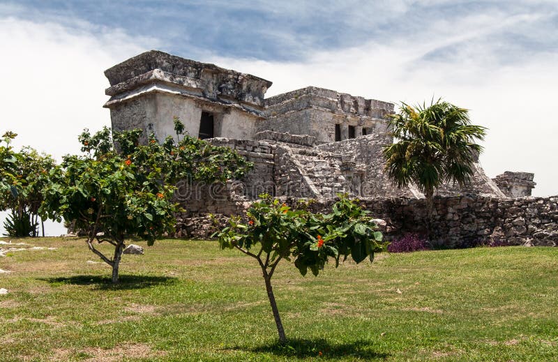 Tulum temple stock photo. Image of mexico, evening, historic - 17542300