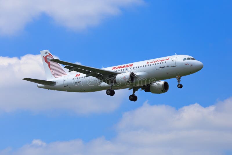 HS-BBH Airbus A320-200 editorial photography. Image of asia - 49601337