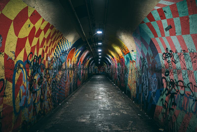 Tunnel in the 9th Street PATH Subway Station, in Manhattan, New York ...