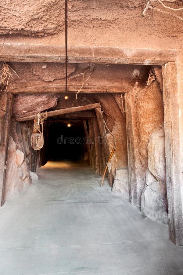Underground mine drive stock image. Image of industry - 6511425