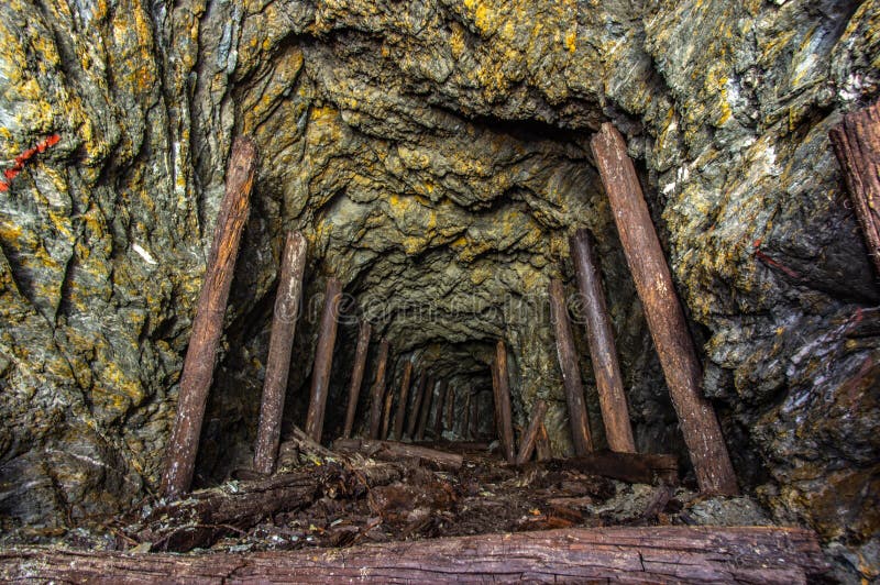 1,012 Old Gold Mine Interior Stock Photos - Free & Royalty-Free Stock ...