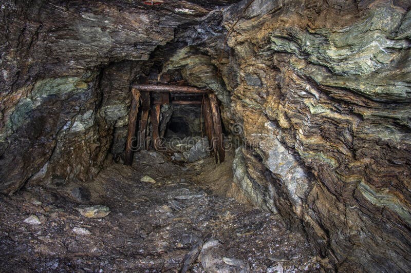 836 Old Gold Mine Interior Photos - Free & Royalty-Free Stock Photos ...