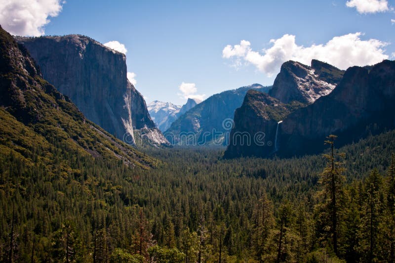 Tunnel View stock image. Image of forest, scenery, sierra - 25603613