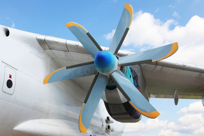 Turboprop-Triebwerk Strahltriebwerk Stockfoto - Bild von erscheinen ...