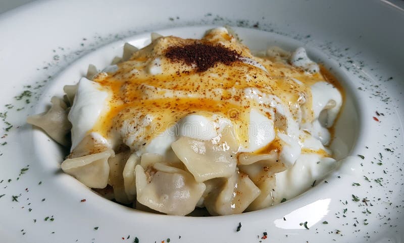 Turco Manti imagen de archivo. Imagen de casero, coma - 137334415