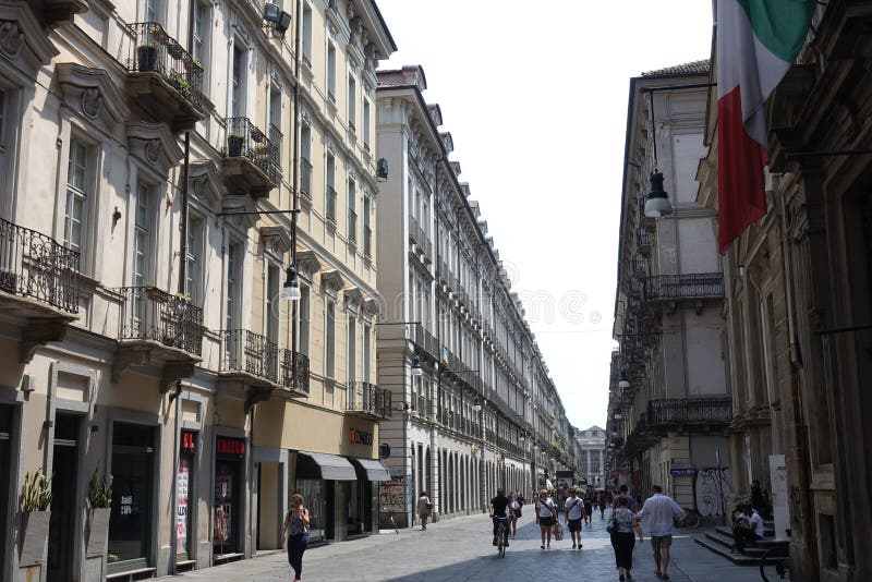 Via Garibaldi, Straatplaat Op Een Muur In Rome Stock Afbeelding ...