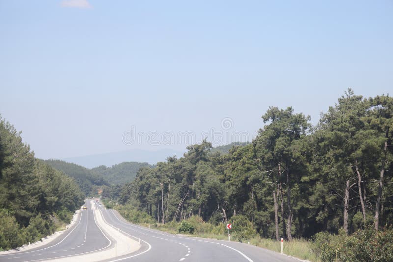Turkey Highways, Mountain Road Overlooking Valley, Turkey 2023, 3 Stock ...