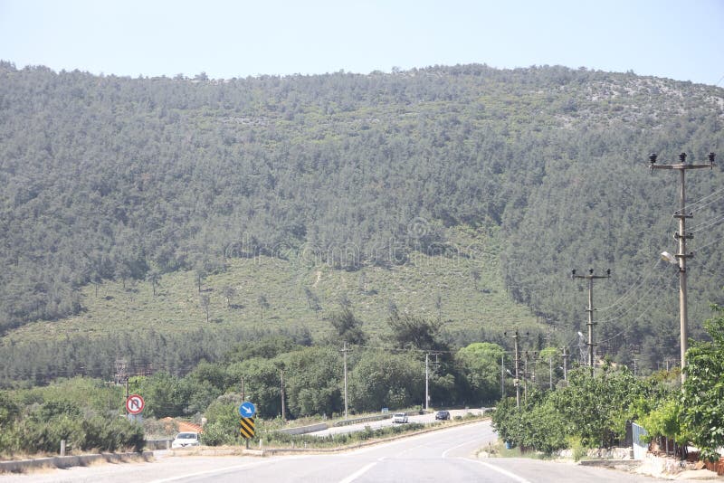 Turkey Highways, Mountain Road Overlooking Valley, Turkey 2023, 3 Stock ...