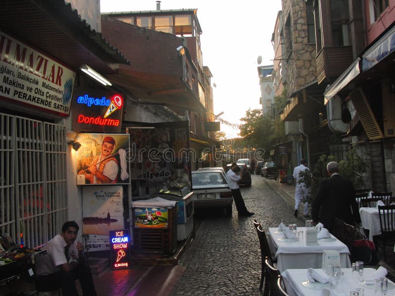 Turkey istanbul night editorial stock image. Image of light - 48633364