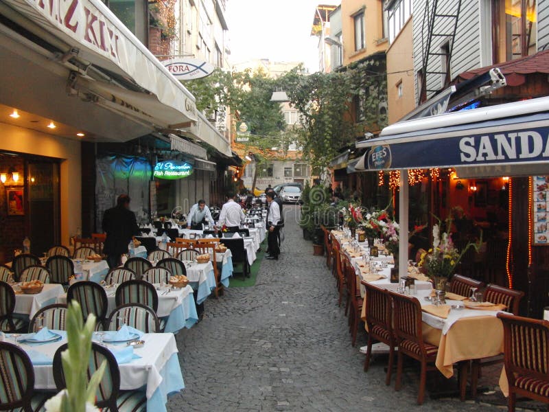 Turkey istanbul night editorial image. Image of night - 48633425