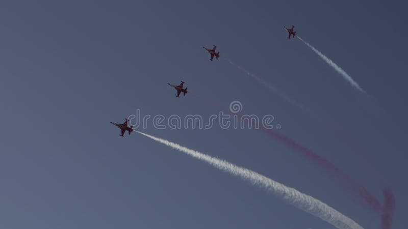 Air Force Aerobatic Teams Perform Challenging Air Shows in the Sky ...