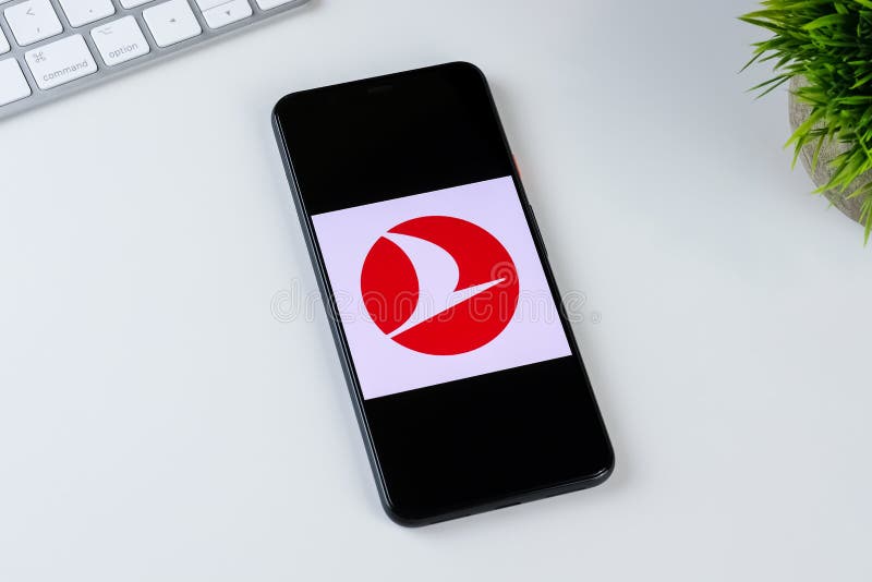 Turkish Airlines App Logo on a Smartphone Screen. Editorial Photo ...