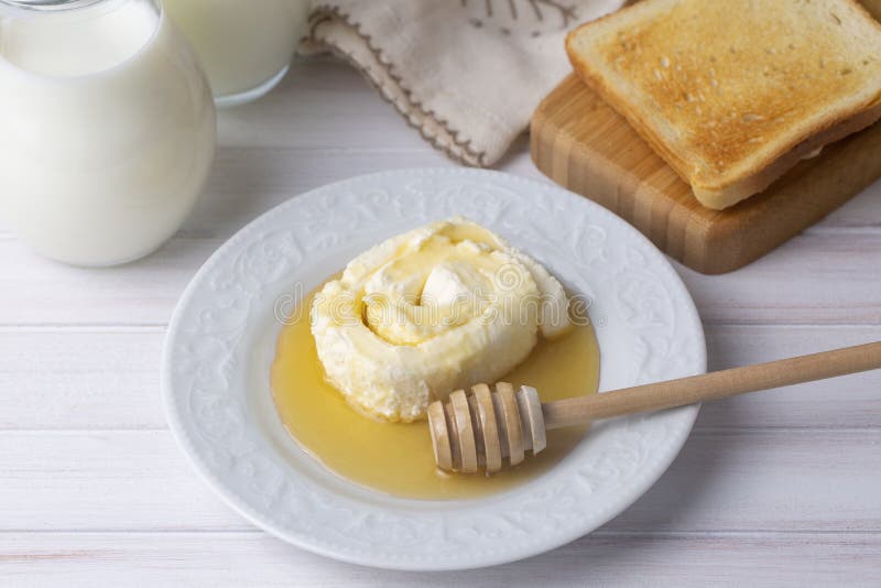 Turkish Bal Kaymak - Honey and Butter Cream Stock Image - Image of ...