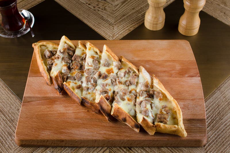 430 Kasarli Pide Stock Photos - Free & Royalty-Free Stock Photos from ...