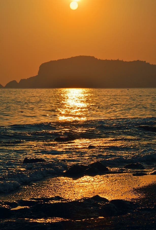 Turkish sunset stock image. Image of reflection, rays - 39889371