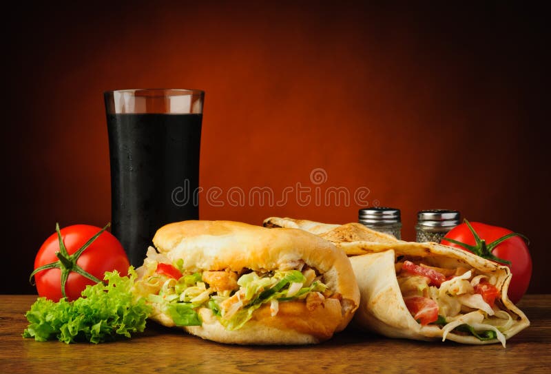 Turkisk Kebab Doner Med RisPilav Pilaff Och Sallad-/Tofuköttmat ...