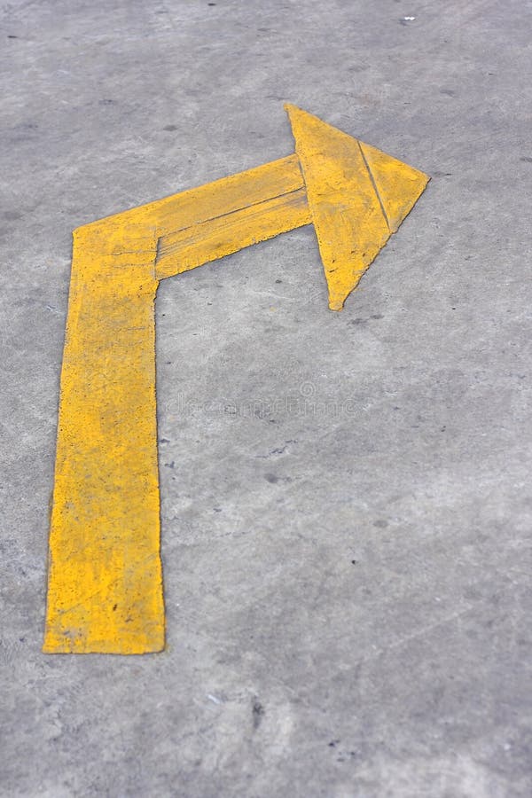 794 Turn Right Yellow Arrow Sign Street Stock Photos - Free & Royalty ...