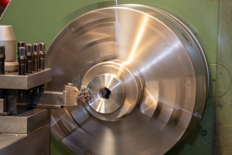 The Turning Machine Operation with Continue Chip from Turning Process ...