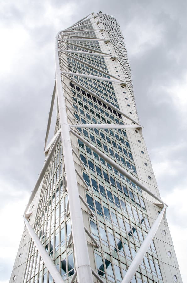 Turning Torso editorial stock image. Image of office - 28441359