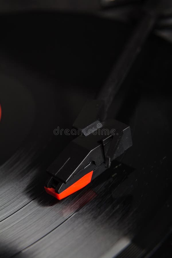 Turntable needle closeup stock image. Image of music - 78318327