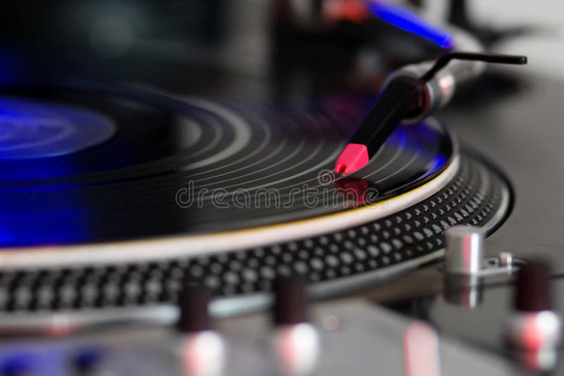 Turntable Playing Vinyl Disc Stock Photo - Image of tonearm, audio ...