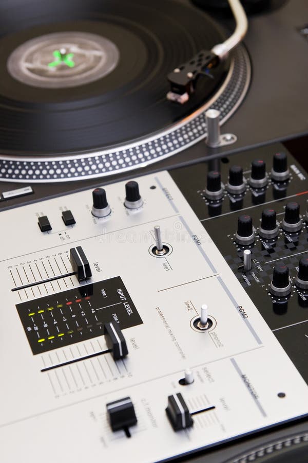 Turntable Playing Vinyl Record Stock Image - Image of regulators, deck ...