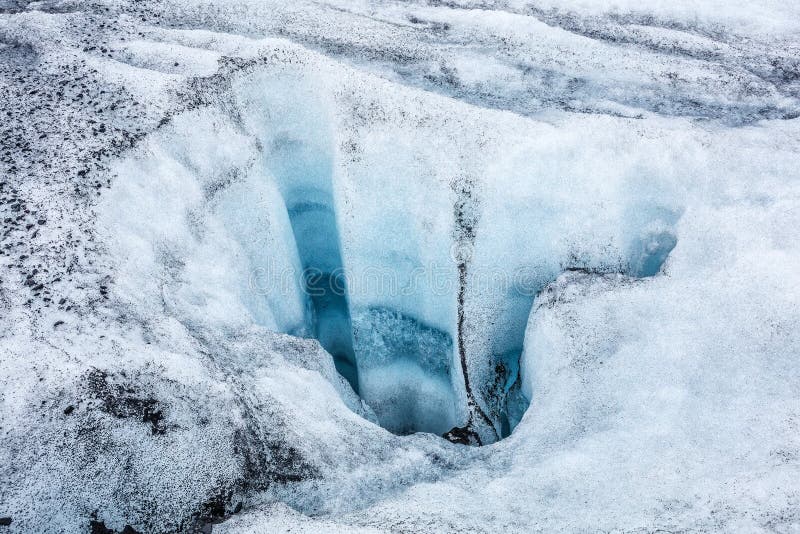 Turquoise Ice and Snow Around. Icelandic Summer 2106 Stock Image ...