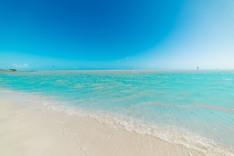 Turquoise Water and Blue Sky in Florida Keys Stock Image - Image of ...