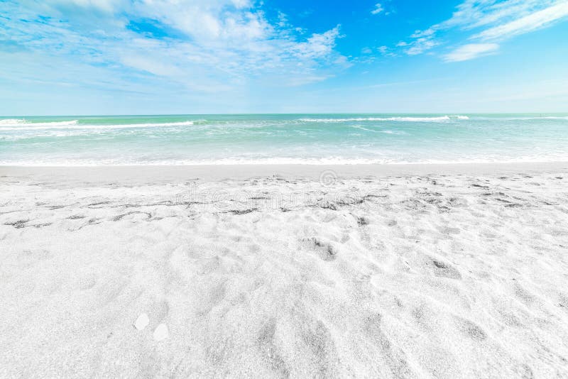 Turquoise Water in Siesta Key Beach Stock Image - Image of gulf, beach ...