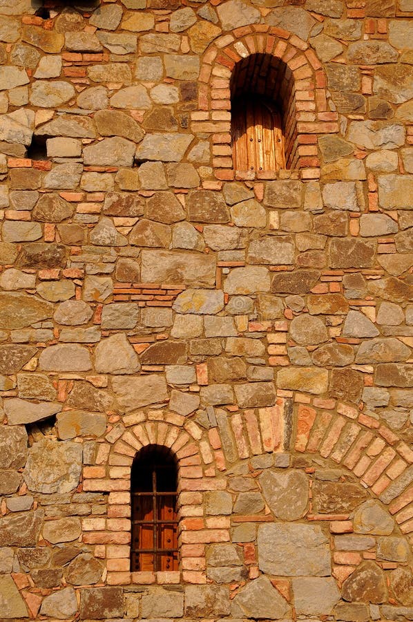 Village home in Tuscany stock photo. Image of flowers - 21004506