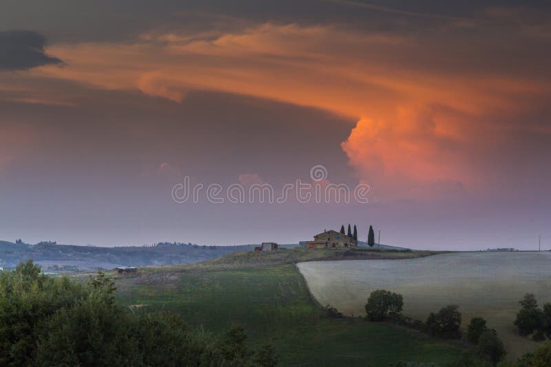 Tuscany Landscape at Sunset Stock Image - Image of nature, picturesque ...