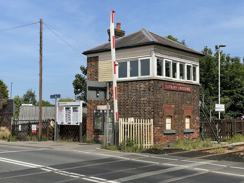 Tutbury Crossing Signal Box at Tutbury and Hatton Station Derbyshire ...