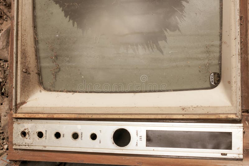 TV antigua rota imagen de archivo. Imagen de contexto - 230733787