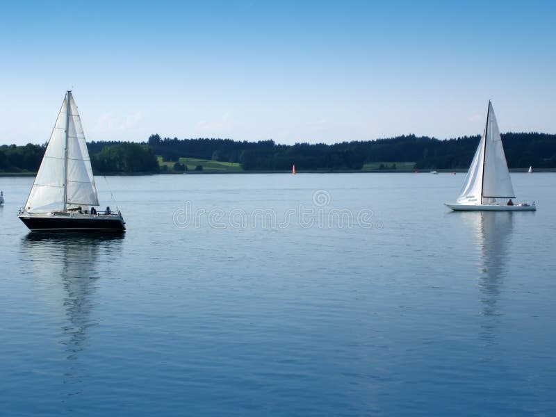 Twee boten stock afbeelding. Image of boten, haven, motorboot - 2058607