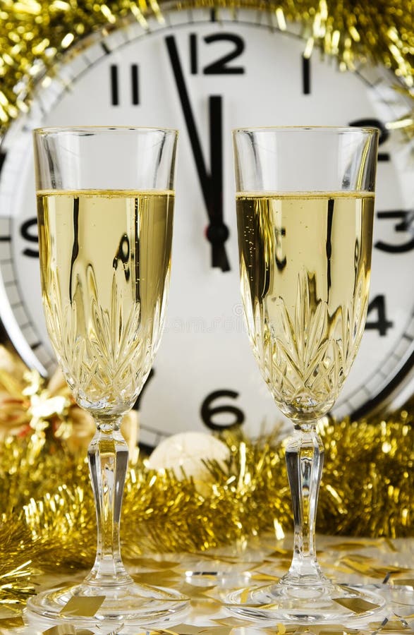 Twee glazen van Champagne. stock afbeelding. Image of fonkeling - 11567653