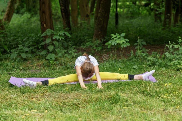30,260 Tween Girl Thighs Stock Photos - Free & Royalty-Free Stock ...