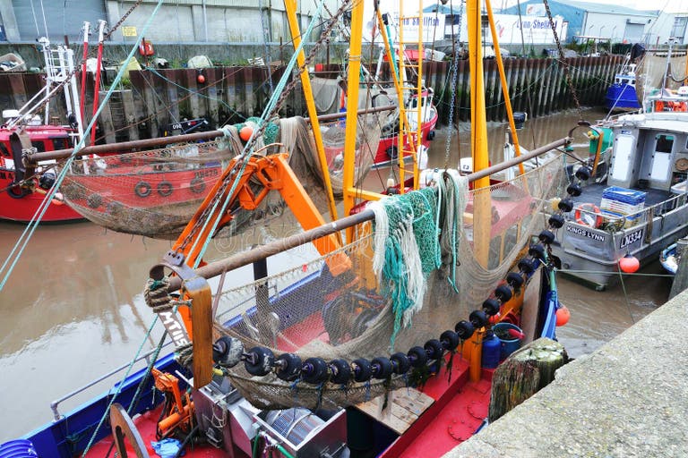 Twin beam shrimp trawler. editorial stock image. Image of catch - 295419674