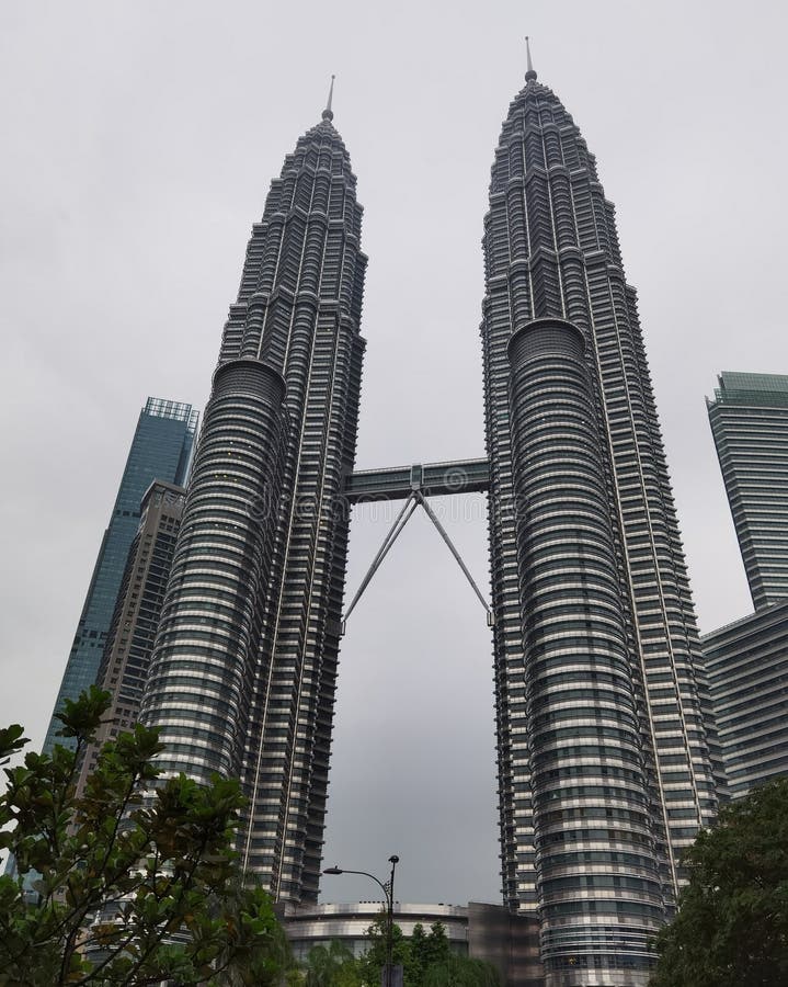 The Twin Tower Malaysia editorial photography. Image of twin - 265730517