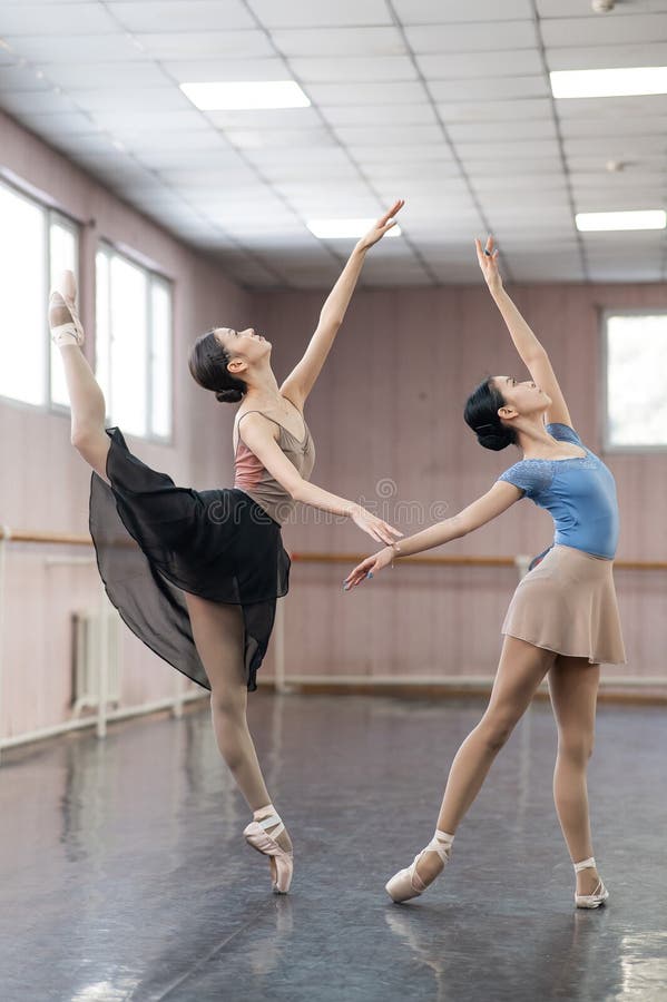 Two Asian Ballerinas are Dancing in the Class. Stock Photo - Image of ...